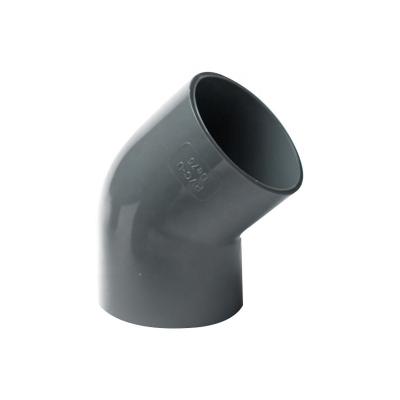 Cina Fittings di tubi in PVC standard DIN facili da installare da 20 mm a 400 mm per l'approvvigionamento idrico in vendita