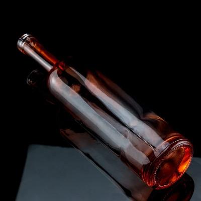 Cina Rivestimento di colore rosso 750 ml bottiglia di tequila in vetro con design unico e sughero in vendita