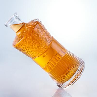 中国 カップタイプコルク 750ml 1000ml ジン・ラム・ウォッカ・ウイスキー用の透明ガラスボトル 販売のため