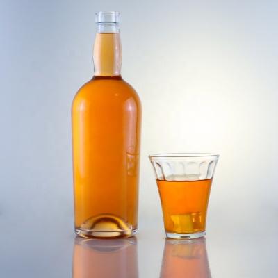 Cina Collare di vetro 750 ml 700 ml Bottiglia rotonda per la vendita di bevande in vendita