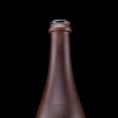 Cina Bottiglia di 500 ml di champagne con finitura opaca Collare in vetro rivestito di rame in vendita