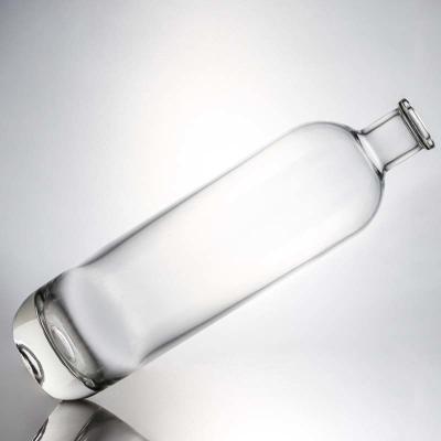 Cina Bottiglia in vetro a tappo di sughero di tipo Super Flint Spirit per whisky Vodka Tequila Gin Rum Made in vendita