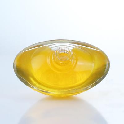 Cina Super Flint Glass Liquor Bottle for Whisky Gin Rum Guala Top e design innovativo in vendita