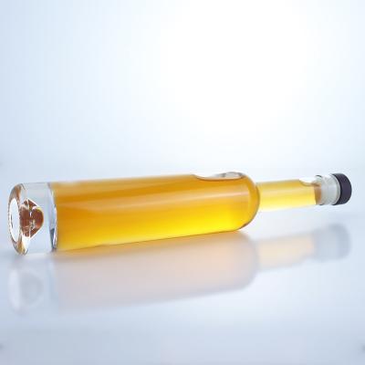 Cina Whisky Vodka Tequila Gin Rum Ice Wine Bottiglia di vetro con sughero e logo personalizzato in vendita