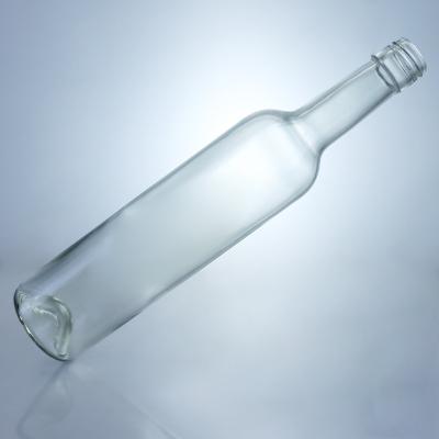 Cina 500 ml bottiglia di liquore di vetro per whisky gin rum vodka Decal superficie manipolazione e avvitamento in vendita