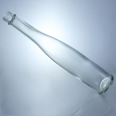 Cina Contenitore per bevande Bottiglia di vetro di super pietra alta e sottile con tappo a vite in vendita
