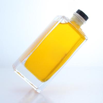 Cina Whisky Vodka Tequila Gin Rum Bottiglia di vetro di piccola capacità con logo e sughero in vendita