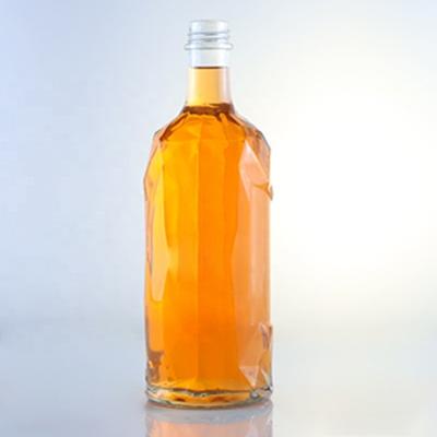 中国 透明なカスタマイズされた酒類ガラス水瓶 独特の密封タイプスクリューキャップ 販売のため