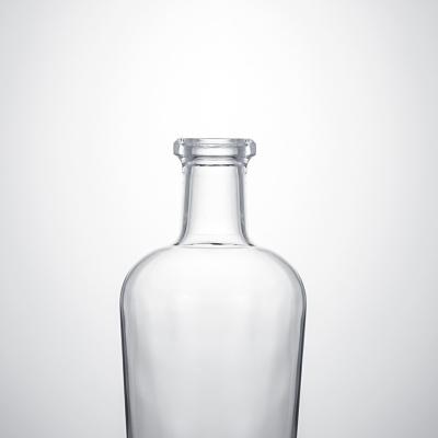 Cina Bottiglia di vetro di whisky gin rum Super Flint con colletto di vetro personalizzato e tappo di sughero in vendita