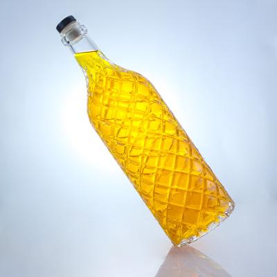 Cina Collare di vetro Super Flint Rum in rilievo Vodka Whisky Tequila Gin Bottiglia con sughero in vendita