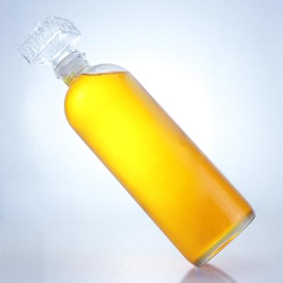 Cina Bottiglia di vetro a forma rotonda per rum, vodka, whisky, tequila e gin in vendita