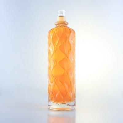 中国 独特のデザインのシャンパン ジン ラム ブランディ ウイスキーのためのガラスボトル スーパーフリント素材 販売のため