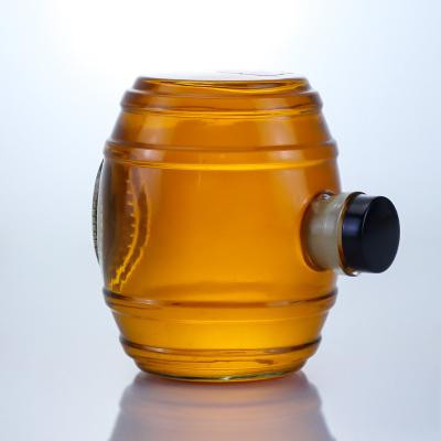 Cina Bottiglia di vetro a tappo personalizzata per vodka gin rum 700ml 750ml adattabile a vari scenari in vendita