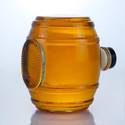Cina Bottiglia di vetro a tappo personalizzata per vodka gin rum 700ml 750ml adattabile a vari scenari in vendita