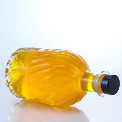 Cina Decal Area etichetta 500ml Super flint in vetro a forma rotonda bottiglia per rum vodka whisky tequila gin in vendita
