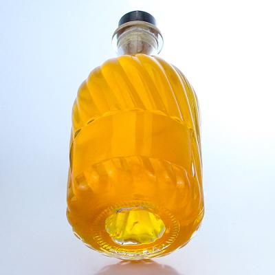 Cina Decal Area etichetta 500ml Super flint in vetro a forma rotonda bottiglia per rum vodka whisky tequila gin in vendita