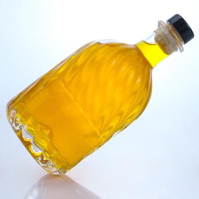 Cina Decal Area etichetta 500ml Super flint in vetro a forma rotonda bottiglia per rum vodka whisky tequila gin in vendita