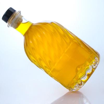 Cina Decal Area etichetta 500ml Super flint in vetro a forma rotonda bottiglia per rum vodka whisky tequila gin in vendita