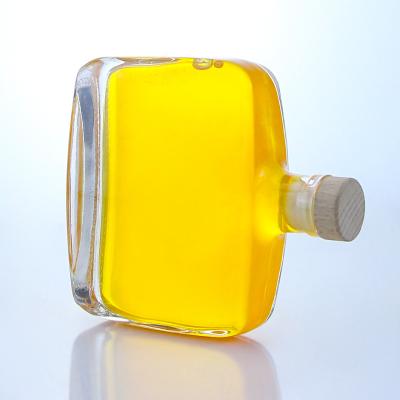 Cina Alcolici industriali 300 ml Unico spalla rotonda Super flint bottiglia di vetro con sughero in vendita