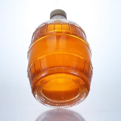 Cina Bottiglia di vetro trasparente per gin rum champagne brandy whisky design unico in vendita