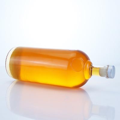 Cina Tequila Vodka Rum Whisky Liquor Bottiglia di vetro con sughero 1000 ml in forma di cilindro di pietra alta in vendita