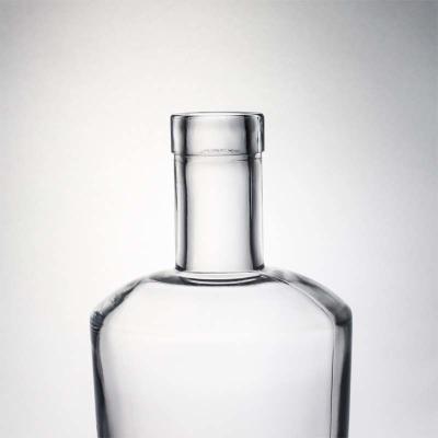 中国 コラー素材 ガラス 750ml 丸い形 透明な石灰瓶 パーソナライズド ジン・ラム 販売のため