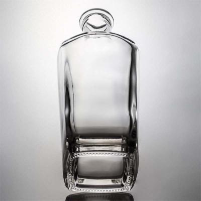 Cina Tequila bottiglia di vetro a pietra alta con logo personalizzato in sughero 700ml 800ml 1000ml vuoto in vendita