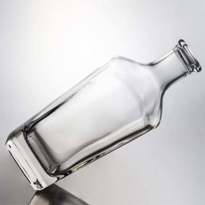 Cina Tequila bottiglia di vetro a pietra alta con logo personalizzato in sughero 700ml 800ml 1000ml vuoto in vendita