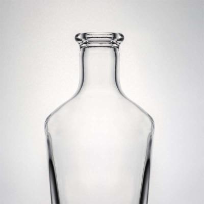 Cina Tequila bottiglia di vetro a pietra alta con logo personalizzato in sughero 700ml 800ml 1000ml vuoto in vendita