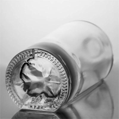 China Tipo de vedação: Cortiça 500 ml 800 ml 1000 ml Garrafa redonda de vidro de pedra para bebidas alcoólicas à venda