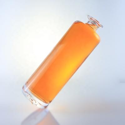 Cina Bottiglia di vetro a pietra rotonda unica da 750 ml con logo e sughero personalizzati in vendita
