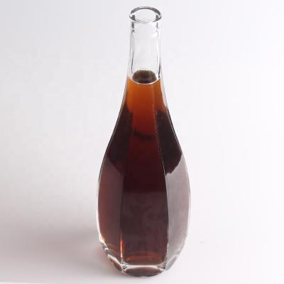 Cina 750 ml di vetro trasparente liquore vuoto rum gin liquori vodka tequila bottiglie con sughero in vendita