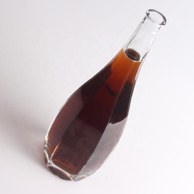 Cina 750 ml di vetro trasparente liquore vuoto rum gin liquori vodka tequila bottiglie con sughero in vendita