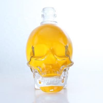 Cina Altre bevande popolari in forma trasparente 700ml 750ml Bottiglia per whisky rum Gin Brandy in vendita
