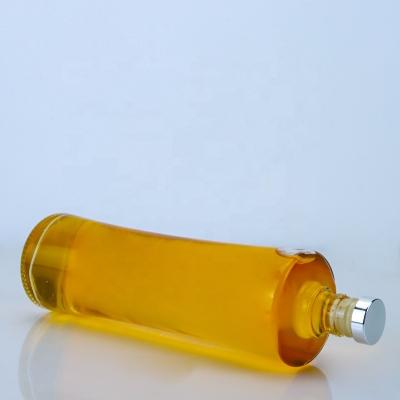 Cina Bottiglia di vetro per vodka gin rum whisky brandy 500ml 750ml 1000ml trasparente vuoto in vendita