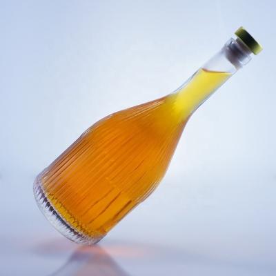 China Garrafa de vidro vazia transparente para Vodka Gin Rum Whisky Brandy em 500ml 750ml 1000ml à venda