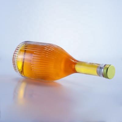 China Garrafa de vidro vazia transparente para Vodka Gin Rum Whisky Brandy em 500ml 750ml 1000ml à venda