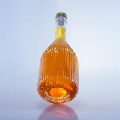 China Garrafa de vidro vazia transparente para Vodka Gin Rum Whisky Brandy em 500ml 750ml 1000ml à venda