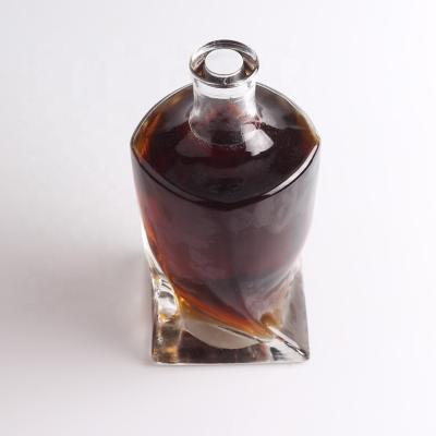 Cina Tipo di tenuta del whisky di sughero 750 ml/1000 ml Bottiglia di vetro trasparente per champagne in vendita