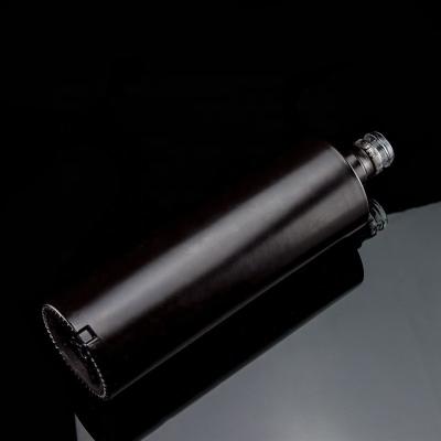 Cina Bottiglia in vetro di whisky vodka 700ml 750ml nero in vendita