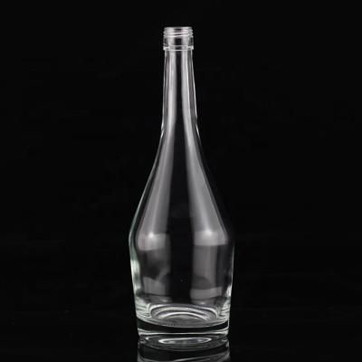 Cina Elegante bottiglia di sake giapponese alcolico 500ml vetro distintivo con tenuta di tipo sughero in vendita