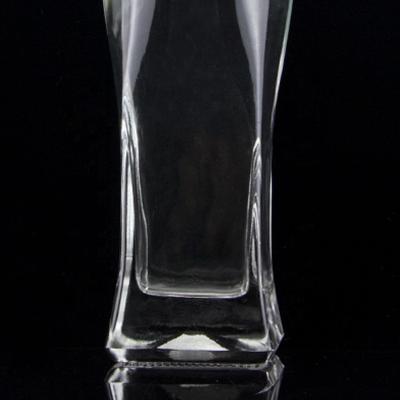 Cina 750 ml Super Flint Rotondo Spalla Quadrata Rum Vodka Latte in Vetro Con Corteccia in vendita