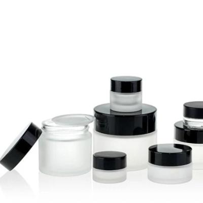 China Eye Cream Glass Cosmetic Jars with Smooth Surface Application for sale