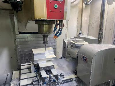 中国 15年のOEM経験を持つ、カスタマイズ可能な耐腐食性精密CNC機械加工部品 販売のため