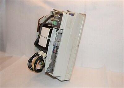 中国 EVS9328-KHV531 Lenze サーボ コントローラー 400-480 VAC 22-30KW 産業用サーボ ドライブ 販売のため