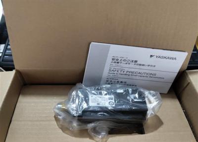 Chine SGMPS-02ACA61-E Servo moteur industriel Yaskawa SGMPS série 200 W à vendre