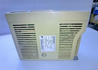 Китай Yaskawa SGDE-A3AP AC сервоусилитель 200-230V Новый оригинальный в коробке продается