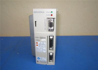 Cina Il servo industriale elettrico determina il servo SGD 02BSY38 del regolatore di Yaskawa in vendita