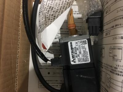 China servo motor industrial HC-MFS053D da C.A. de 50W Mitsubishi/servo motor de HC-KFS053D à venda