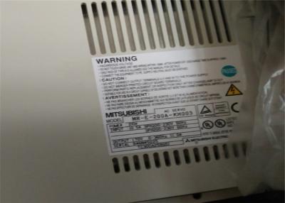 Китай Сервопривод МР-Э-200А-КХ003 МИЦУБИСИ промышленный управляет промышленным руководством по эксплуатации МЭЛСЭРВО продается